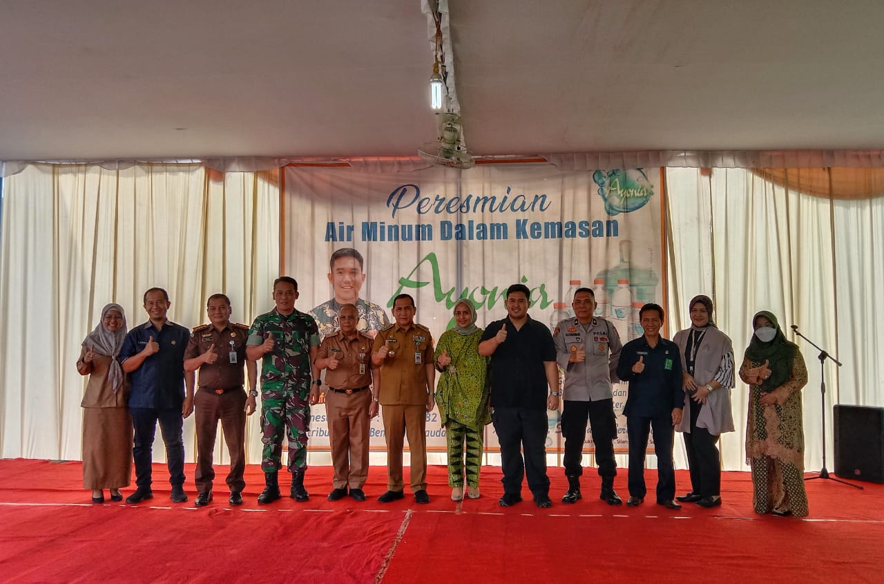 Walikota Resmikan Pabrik Air Minum Dalam Kemasan "Ayonia" - Liputan Publik